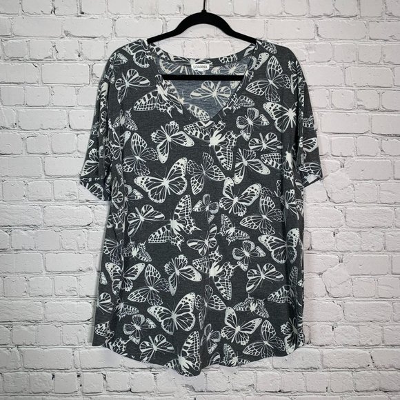 Loanna | Tops | Loanna Grey Butterfly Top Size 2x | Poshmark